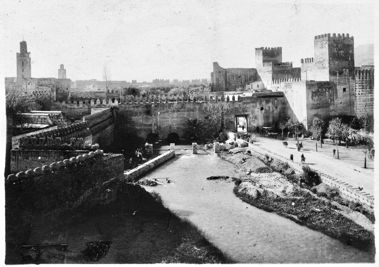 L’Oued Fès ou la ville au bord de l’eau. – À l'ombre du Zalagh, Madinat Fas